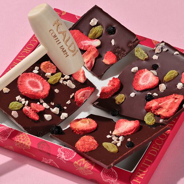 フルーツデコレーションチョコレート 80g - カルディコーヒーファーム オンラインストア